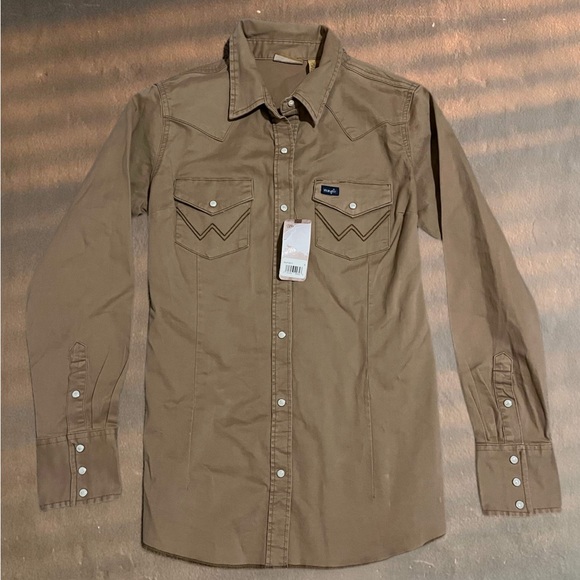 Wrangler | Tops | Wrangler Rodeo Shirtbutton Up | Poshmark